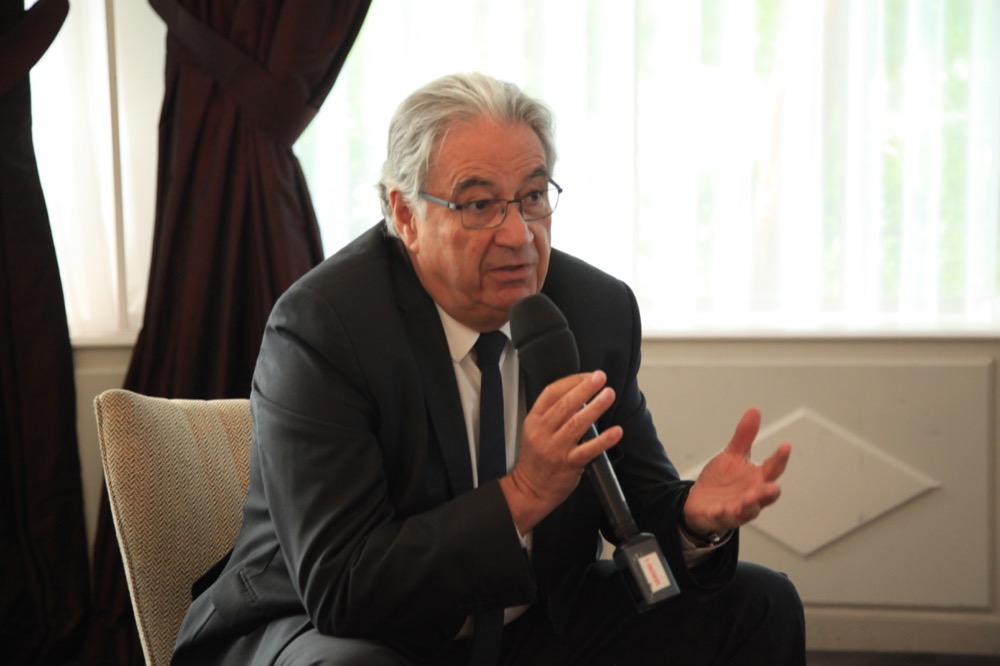 DIAPORAMA : Maurice RONAT au Petit déjeuner Off